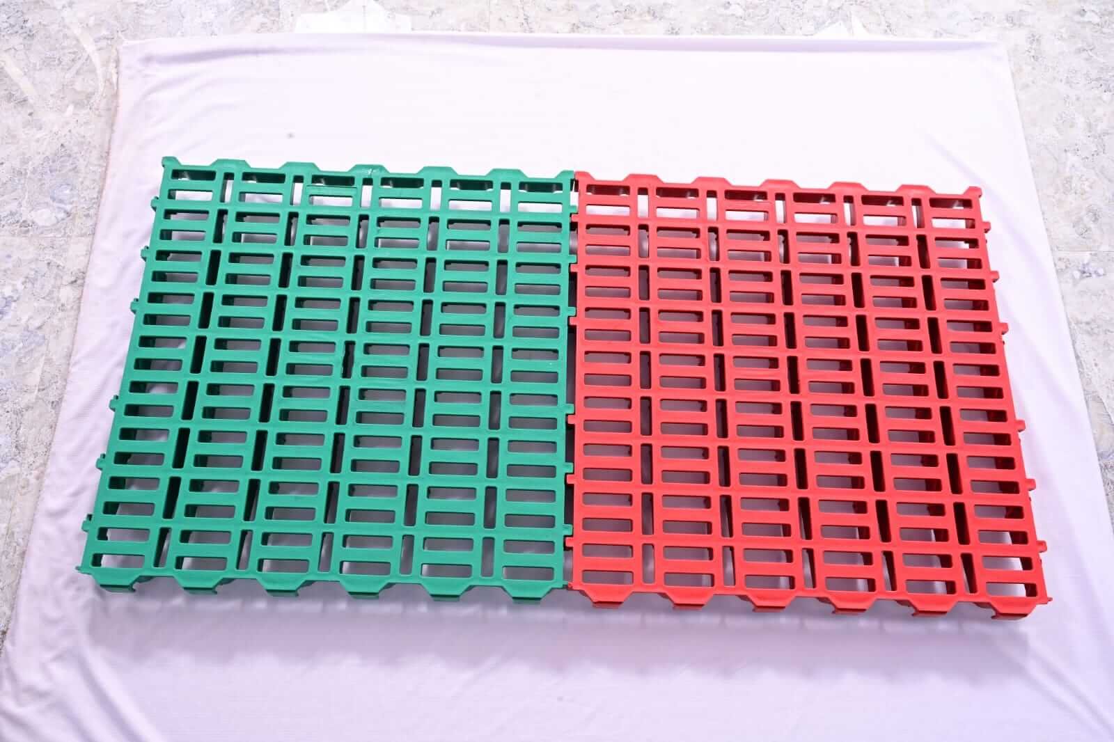 Polypropylene Plastic Pvc Slatted Flooring in Telangana